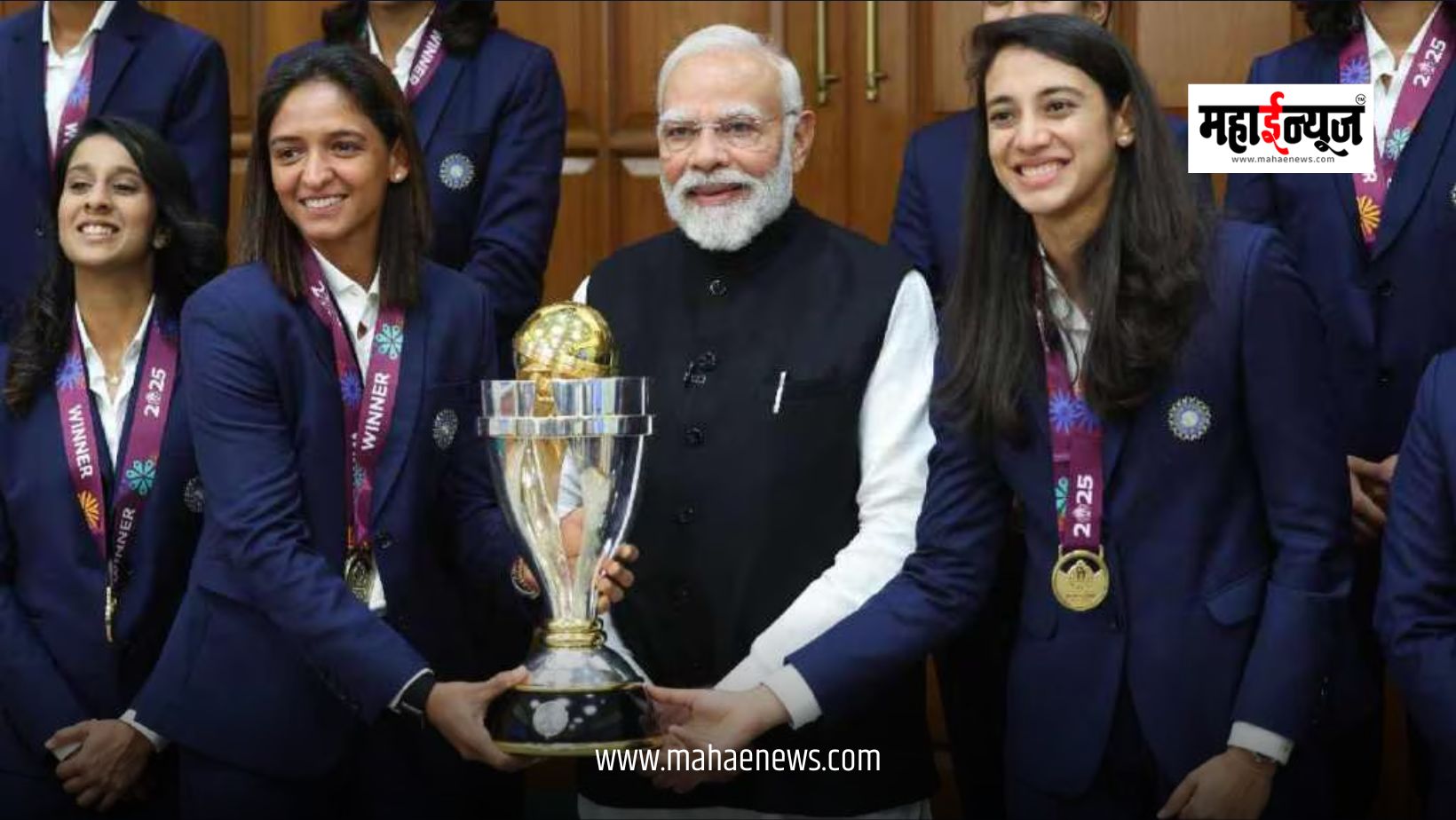 PM Narendra Modi Wins Hearts Again — Respectfully Refuses to Touch ...